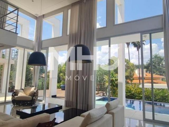 Vende se casa em Condomínio de Alto Padrão em Campinas/SP