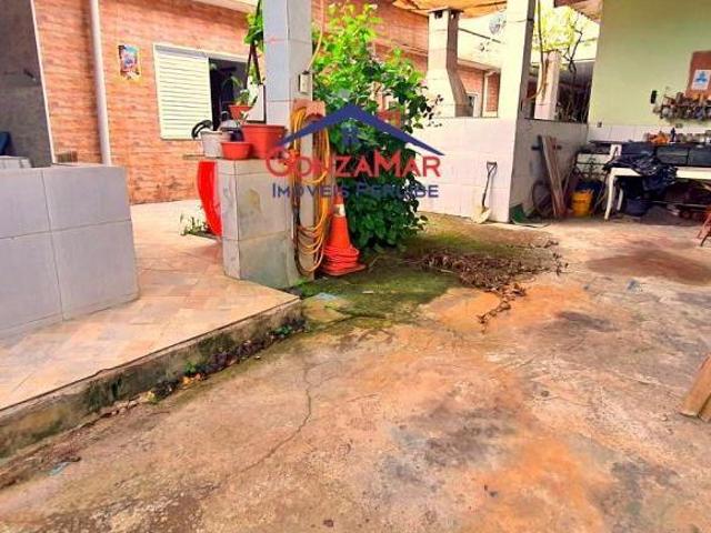 VENDE SE CASA EM PERUÍBE