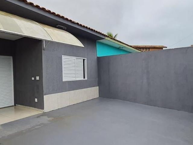 VENDE SE CASA EM PERUÍBE