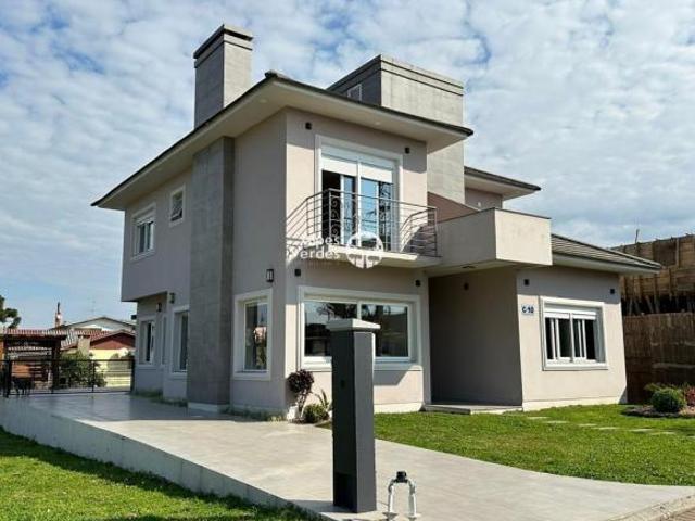 VENDE SE CASA EMCONDOMÍNIO COM 4 SUÍTES NO CENTRO DA CIDADE DE SÃO FRANSCISCO DE PAULA