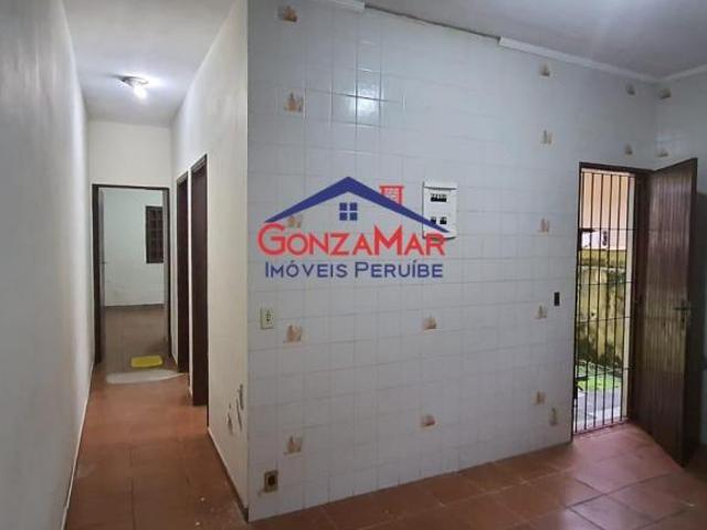 VENDE SE CASA EMPERUÍBE A 700 M DA PRAIA