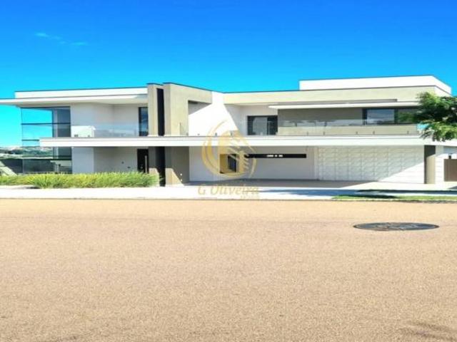 Vende se Casa Jundiai Condomínio Alphaville com 3 Quartos, 3 Suítes