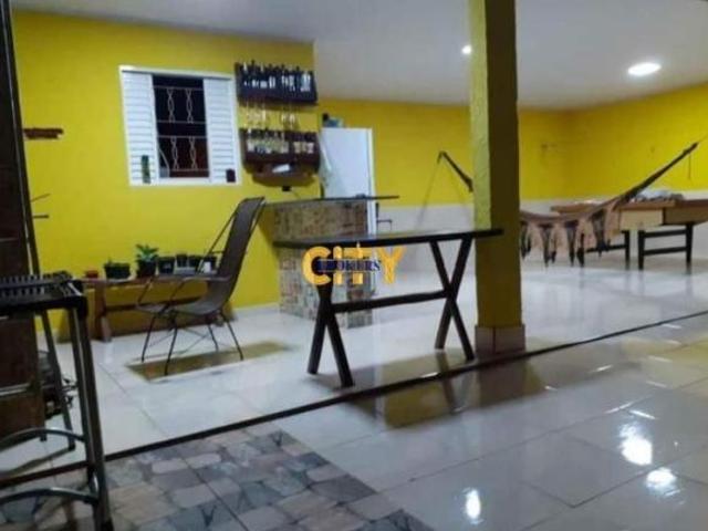 Vende se Casa Santa Terezinha