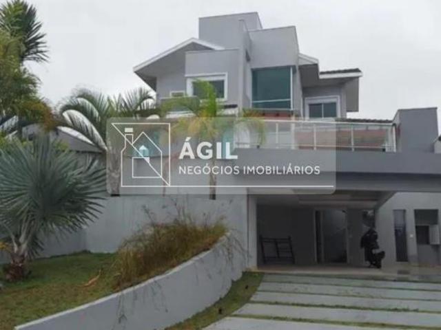 Vende se Casa Sobrado com Piscina Privativa no Condomínio Residencial Jaguary no Urbanova São Jose