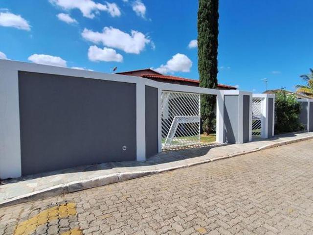 VENDE SE CASA TERREA TERRENO DE 800m2 VICENTE PIRES DF