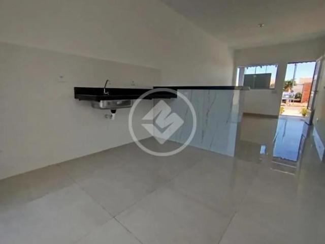 Vende se casa térrea Condomínio Residencial São José 3 quartos, sendo 1 suíte. R$ 420.000,00