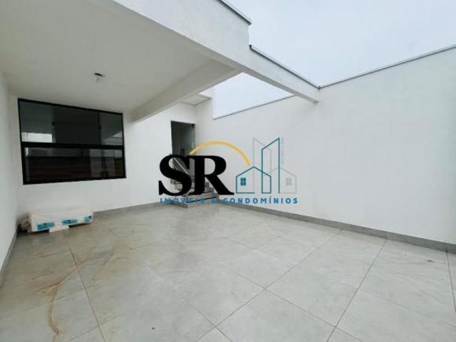 VENDE SE CASA TÉRREA NO BAIRRO CASTELO R$ 425.000,00