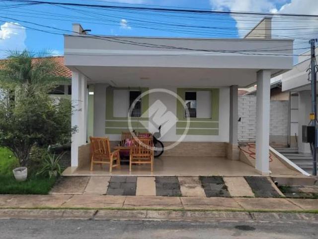 Vende se casa 🏠  3 quartos sendo 1 suíte, Condomínio RIO COXIPÓ, com ENERGIA SOLAR