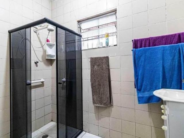 Vende se Casa 110M. 3 Dormitórios, 2 Vagas