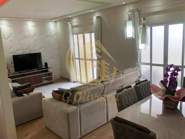 Vende se Casa, 2 quartos,1 suíte, 4 vagas, A/C 228m² A/T 272 m2