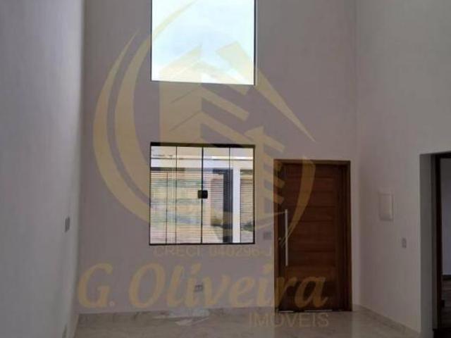 Vende se Casa, 3 quartos, 1 suíte, 2 vagas A/C 150m2 A/T 250m2