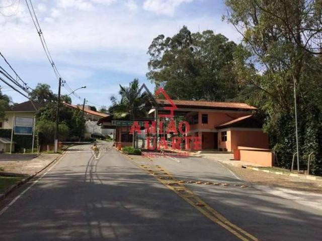 Vende se Casa 4 dorms / 2 suítes, 90% TÉRREA, salão festas gourmet, piscina