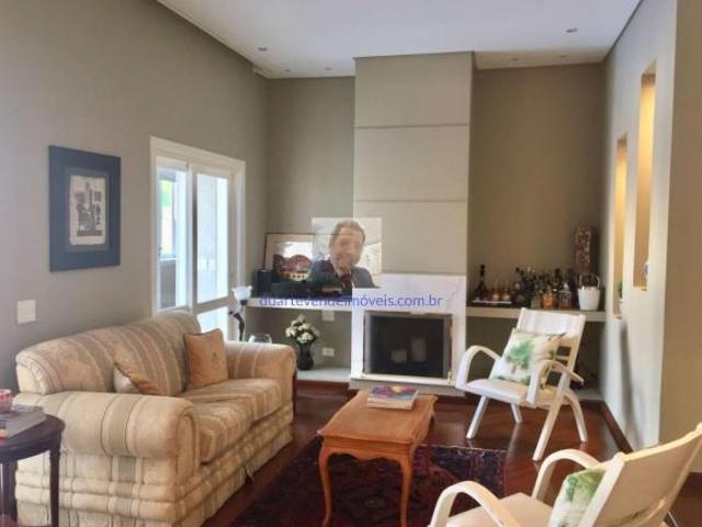 Vende se Casa 4 suítes, Área Gourmet no Alphaville 5