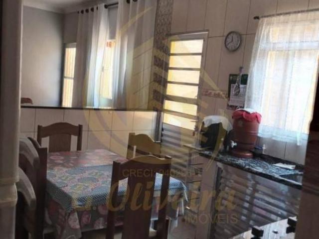 Vende se Casa, 4 quartos, 1 suíte, 4 vagas,A/C 129m² A/T 251 m2