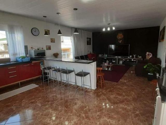 VENDE SE CASAS MORADIA E RENDA PQ. VANA BARUERI