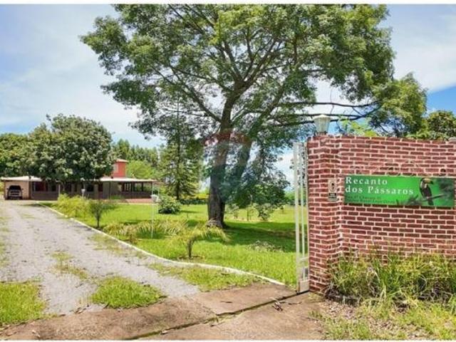 VENDE SE CHÁCARA NO NÚCLEO RURAL LAGO OESTE PARA MORADIA, LAZER E EVENTOS !