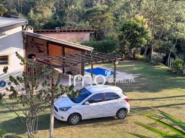 Vende se Chácara no Santa Clara JUNDIAÍ SP 1344M² a.t. 60M² a.c grande variedade de frutas, aconc