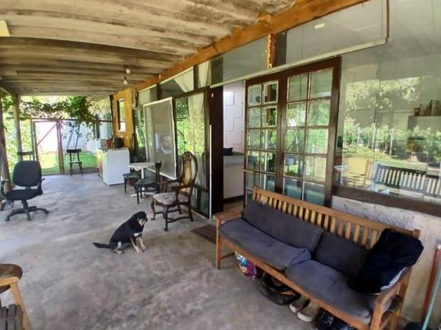 VENDE SE CHACRINHA COM LAGO PRÓXIMA A CONDUÇÃO EMBU GUAÇU/SP
