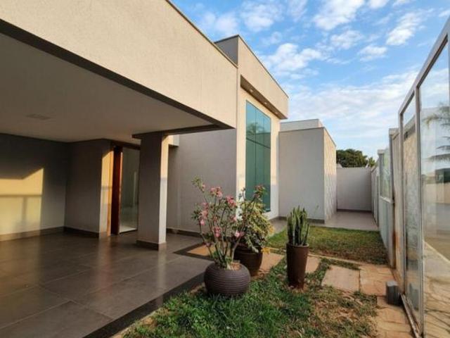 VENDE SE Excelente Casa Térrea Rua 12 de Vicente Pires DF