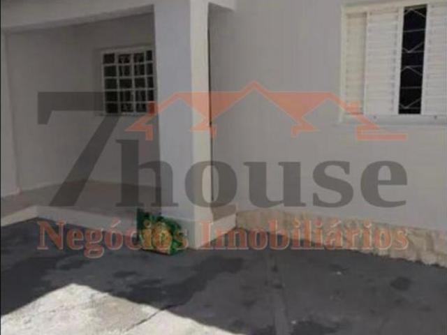 Vende se excelente casa no bairro Vila industrial