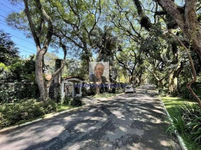 Vende se Linca Casa no Villa Vianna. 4d 2sts. Ótima! Piscina, gourmet, hó