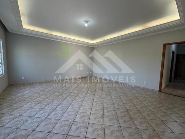 VENDE SE LINDA CASA EM MIRASSOL NO BAIRRO CELINA DALUL
