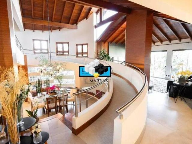Vende se linda Casa em Novo Hamburgo Bairro Ideal 4 Dormitórios 2 Suítes