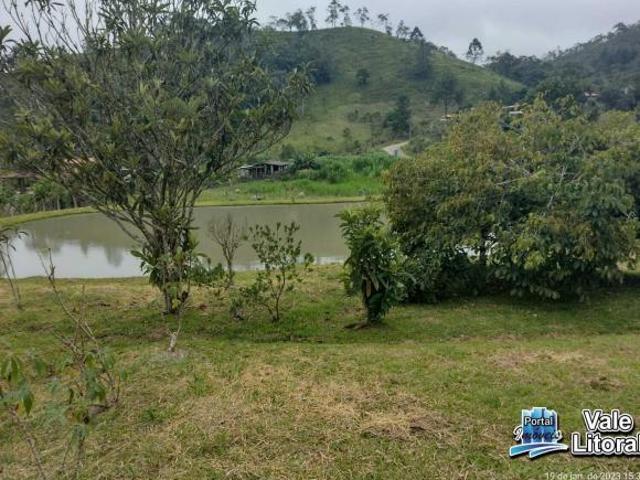 Vende se linda chacara no Pouso Frio em Natividade da Serra