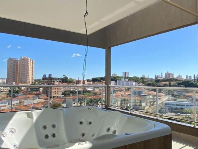 Vende se Linda Cobertura no Champagnat