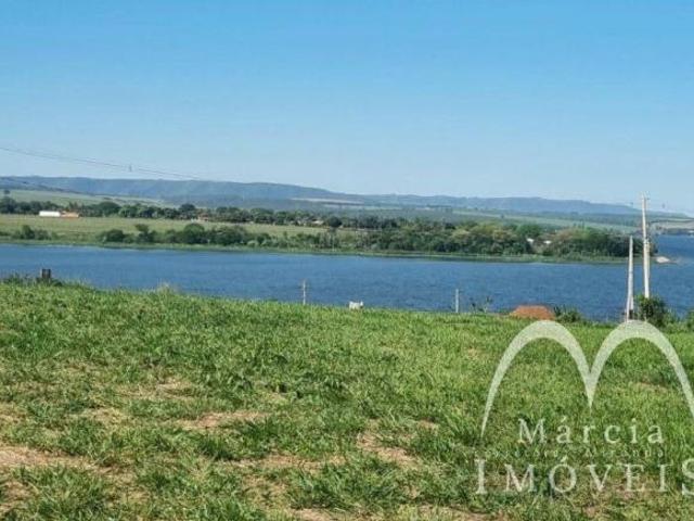 VENDE SE! LINDO TERRENO NO CONDOMÍNIO ÁGUAS DO BARREIRO RICO!