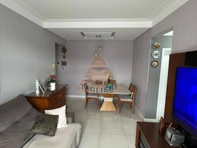 VENDE SE LINDO APARTAMENTO NA MOOCA COM ARMÁRIOS 72M UTIL