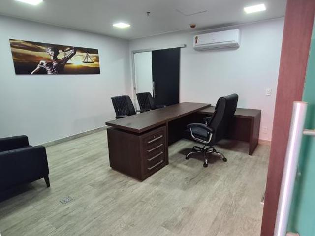 VENDE SE LOJA EXCELENTE MOBILIADA NO CITY OFFICE Quadra SIG 02