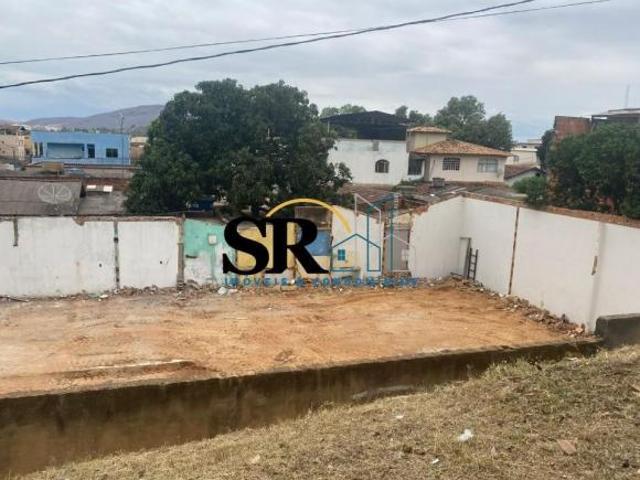 VENDE SE LOTE NO BAIRRO SANTA RITA R$ 550.000,00