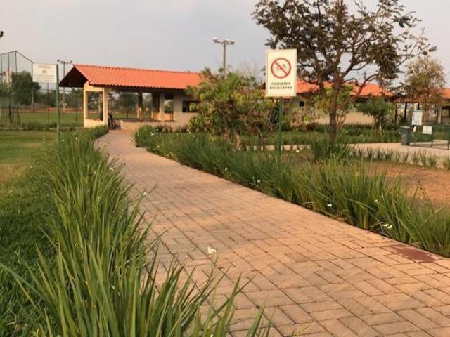 Vende se lote com vista livre no Condomínio Estância Quintas da Alvorada!