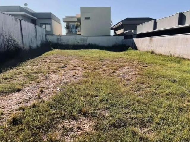 Vende se: Lote de 402,81 m² no Condomínio Florais da Mata Chapéu do Sol VG