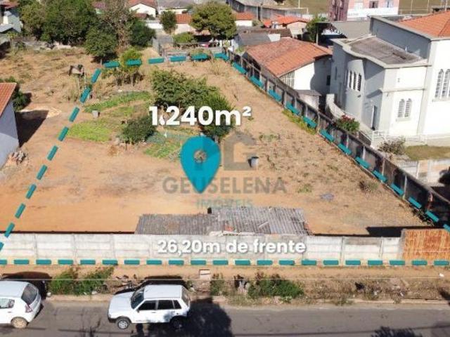 VENDE SE LOTE GIGANTESCO EM OTIMA LOCALIZACAO EM DORES DO INDAIA MG