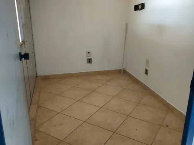 Vende se ou aluga se prédio comercial santo amarovende se ou aluga se prédio comercial santo ama