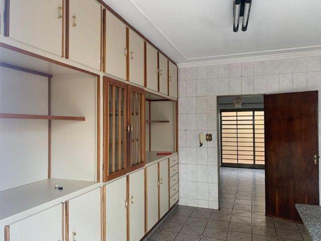 Vende Se Ou Alugue Lindo Sobrado No Bairro Ribeirânia