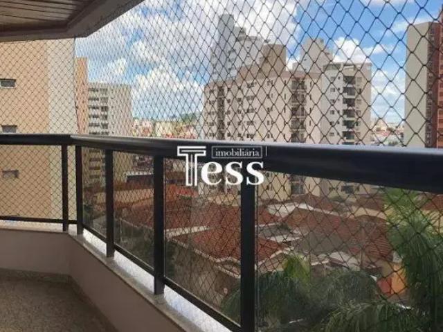 Vende se partamento de 3 Quartos, 2 tipo apartamento, 170m², 2 Vagas de Garagem, Saúna, Academia, Pi