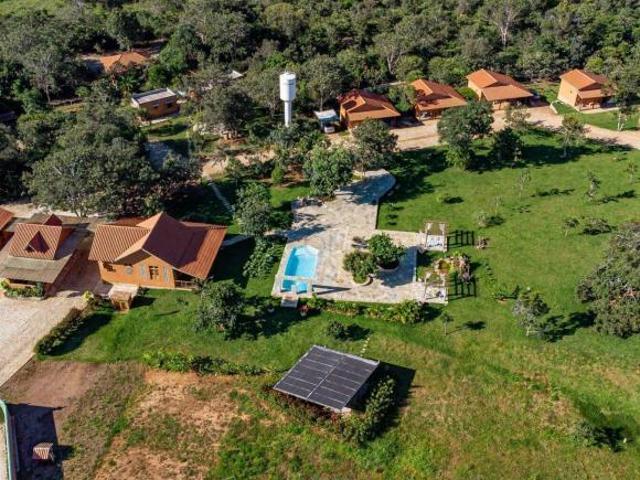 VENDE SE POUSADA COM GRANDE POTENCIAL DE EXPANSÃO – PIRENÓPOLIS/GO