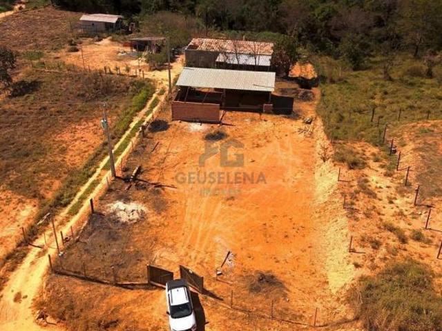 VENDE SE SITIO A 600M DA CIDADE!