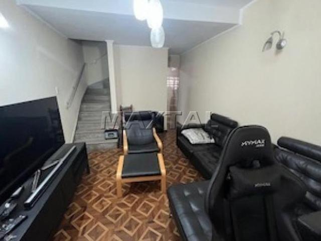 Vende se sobrado Mandaqui, com 2 dormitórios, sala para 2 ambientes, cozinha e área serviço