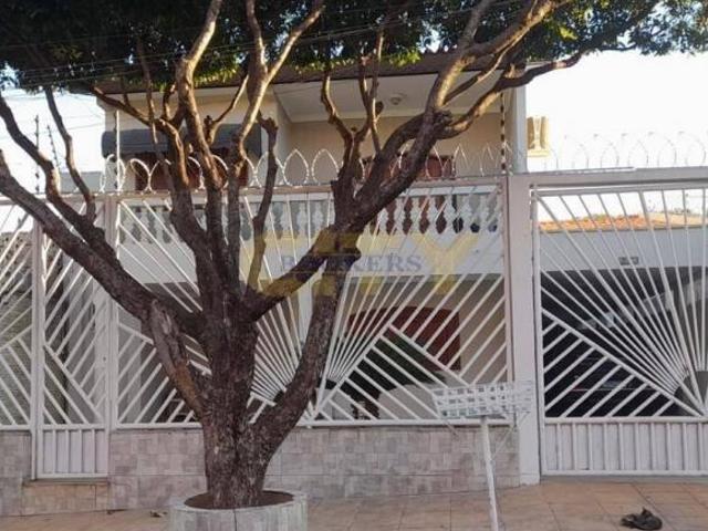 Vende se Sobrado Bairro Jardim Tropical