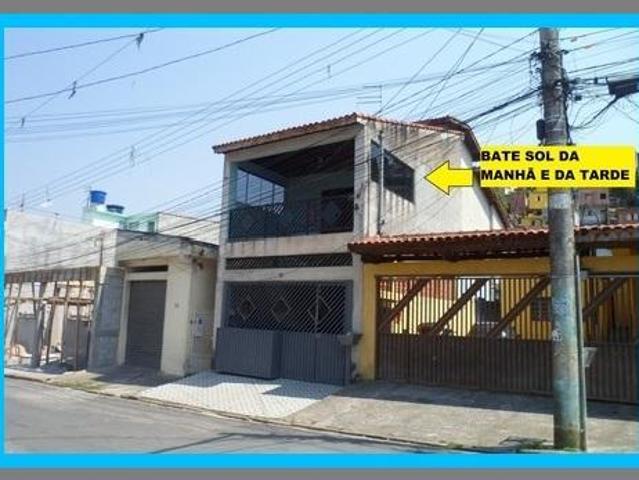 VENDE SE SOBRADO COM 02 CASAS BAIRRO: JARDIM ADELINA CIDADE: MAUÁ SP REF: S31