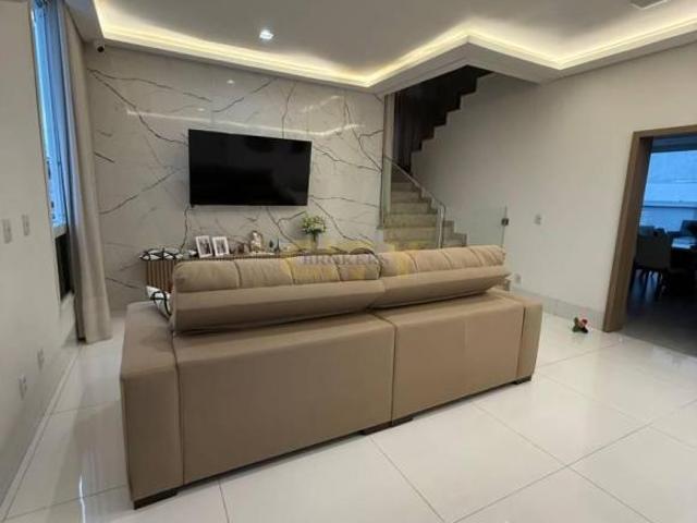 Vende se Sobrado Condomínio Belvedere 2