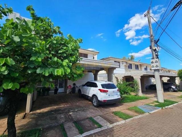 Vende se Sobrado Condomínio Villa Borghese