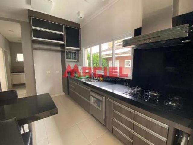 VENDE SE SOBRADO DE ALTO PADRÃO, MIRANTE DO VALE | JACAREÍ/SP