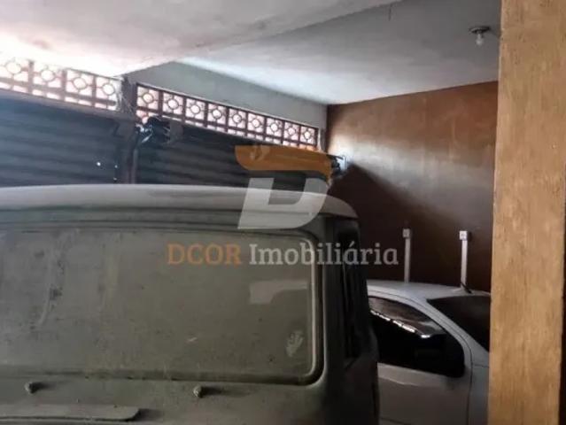 Vende se Sobrado próximo ao Shopping Praça da Moça, centro de Diadema