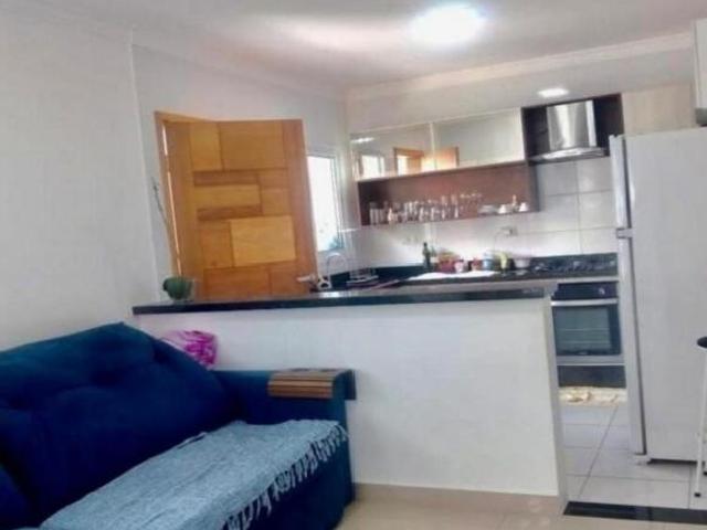 Vende se sobrado 2 dormitórios