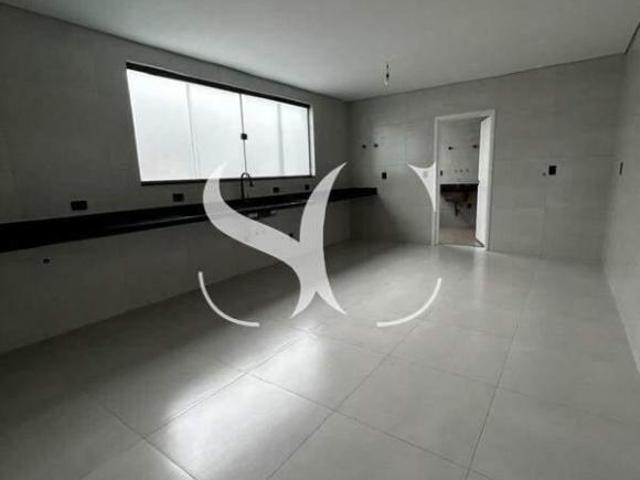 Vende se sobreposta alta duplex com três suítes no bairro de Aparecida. em Santos